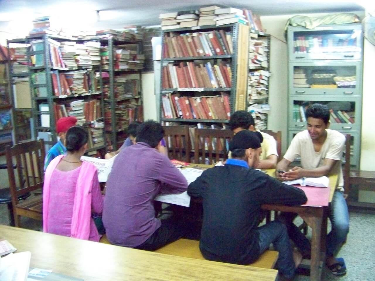 READING ROOM CUM LIBRARY | www.nishkam.org